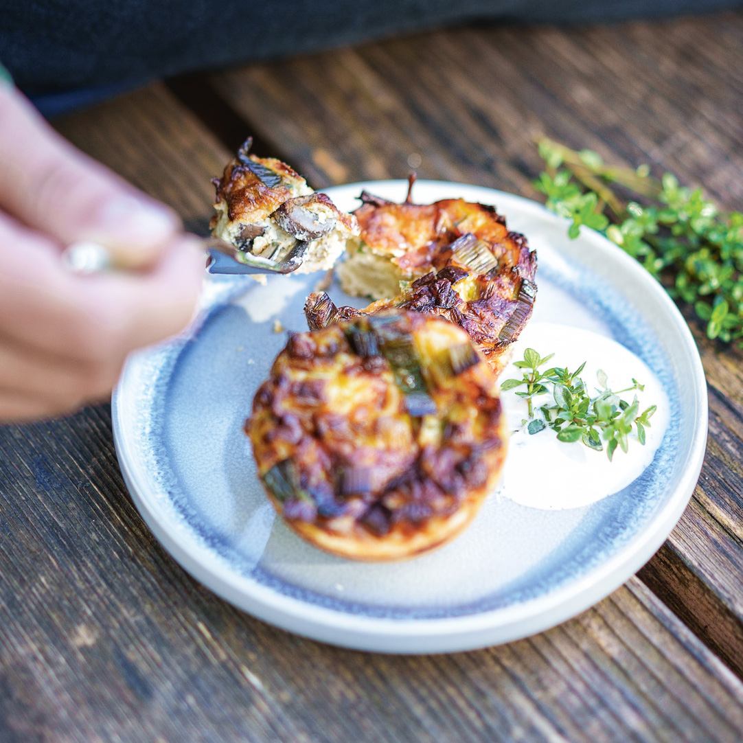 Lauch-Pilz-Quiche mit Sauerrahmdip - Sutterlüty
